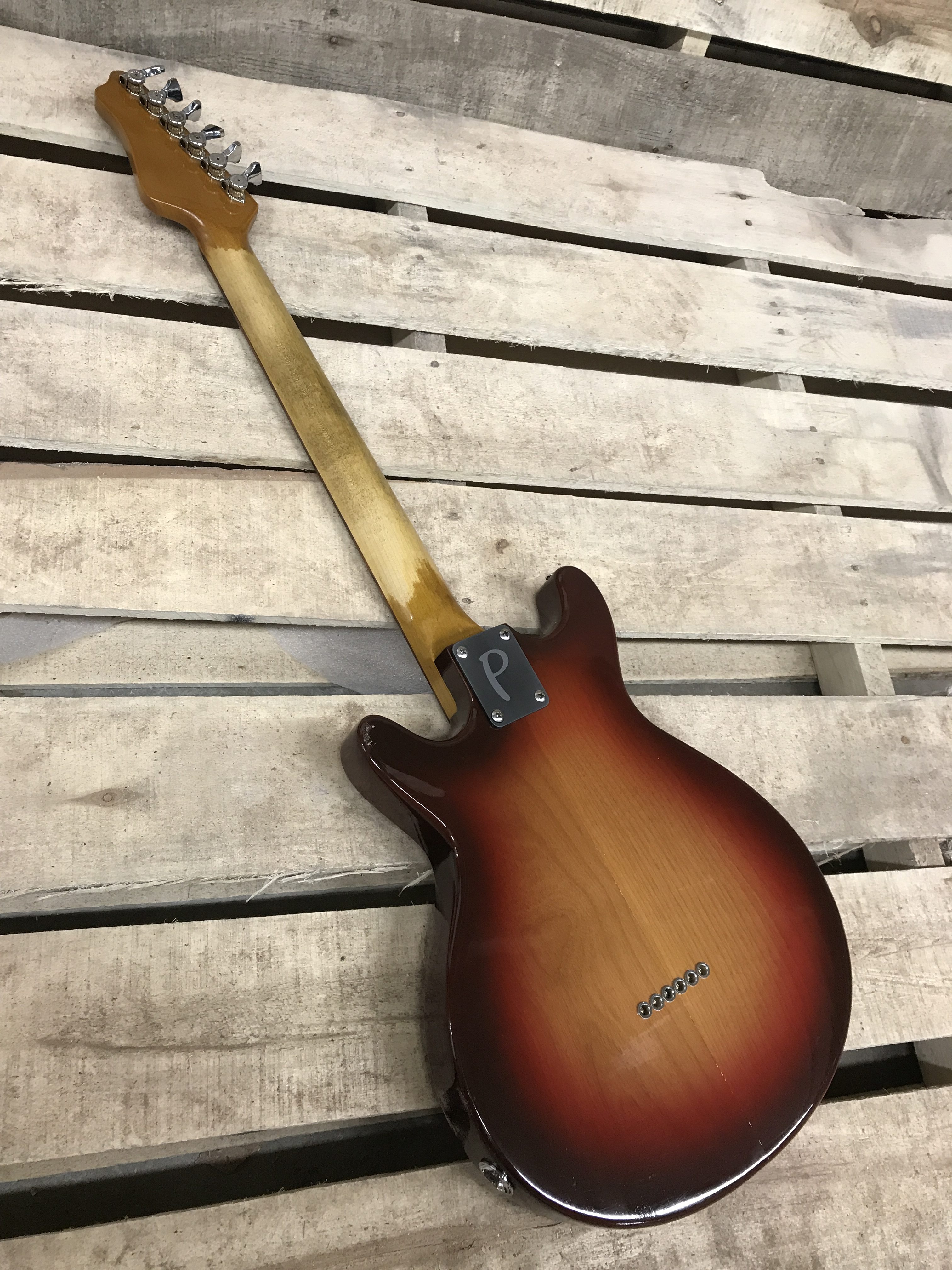 SN19-002 | Porter Guitars